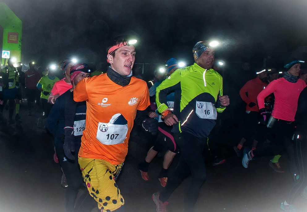 Fluo Night Trail : une quatrième édition festive à la lampe frontale à ...