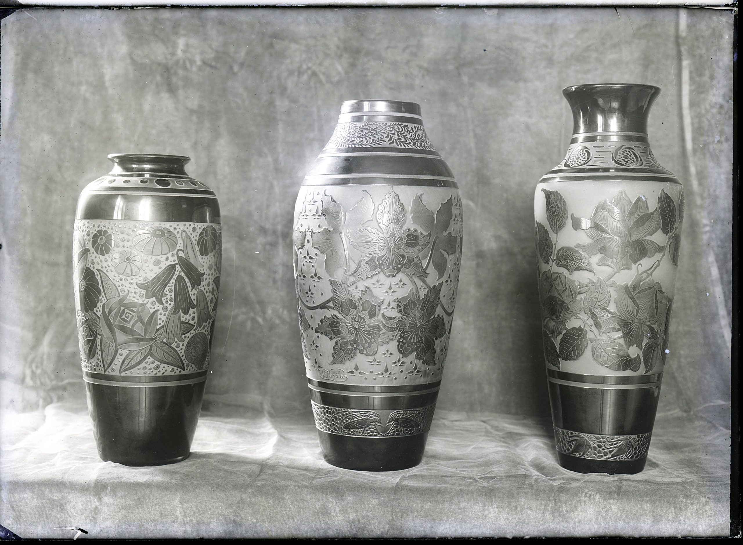 Musée Charles de Bruyères : une exposition consacrée au maître-verrier ...